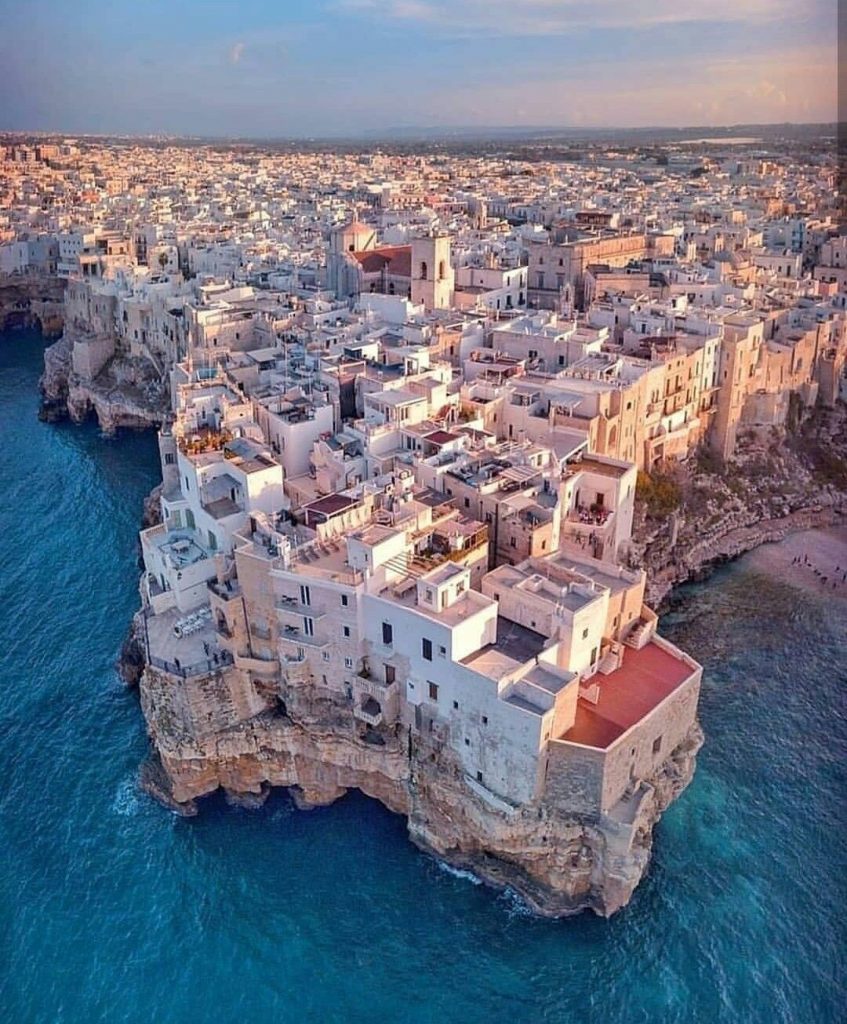 Pushime ne Itali - Paketa turistike ne Itali - Pushime verore ne Itali 2021